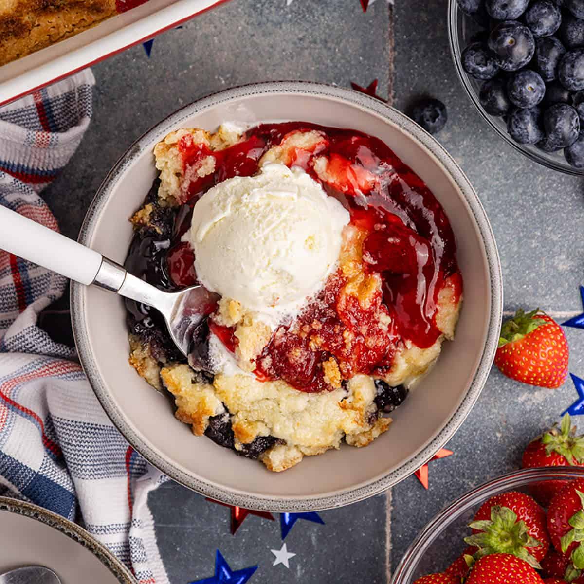 Strawberry Cheesecake Brownies - My Rad Kitchen