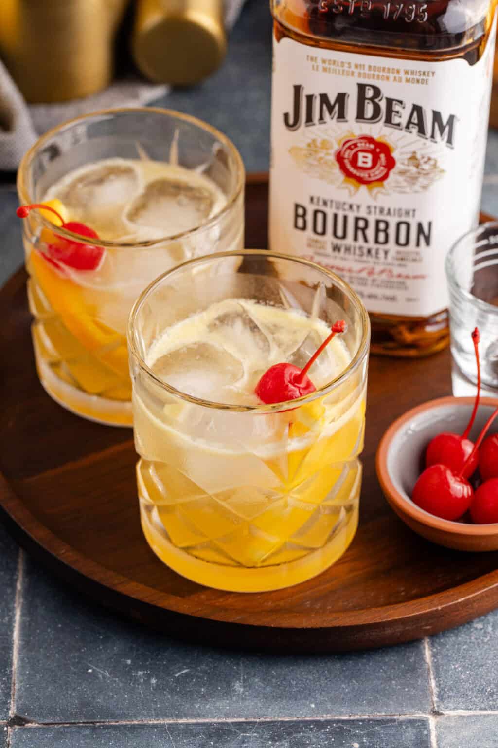 Bourbon Lemon Cocktail - My Rad Kitchen